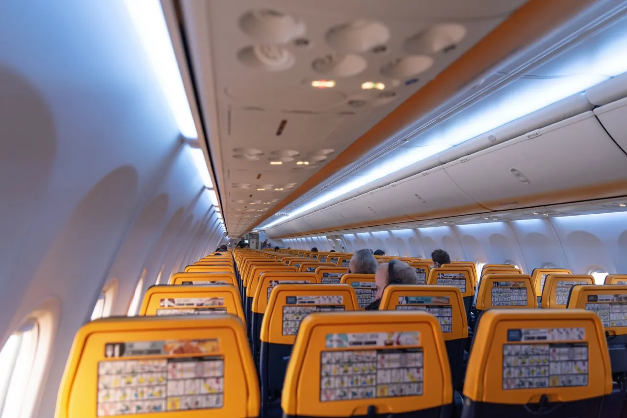 Ryanair ile miejsc w samolocie? Sprawdź, co musisz wiedzieć!