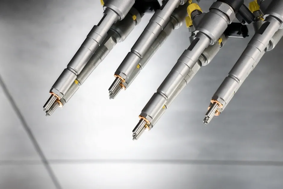 Objawy lejących wtrysków diesel – jak uniknąć kosztownych napraw?