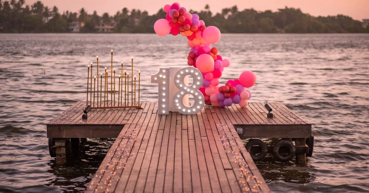 Wzruszające życzenia na 18 dla dziewczyny, które zapadną w pamięć